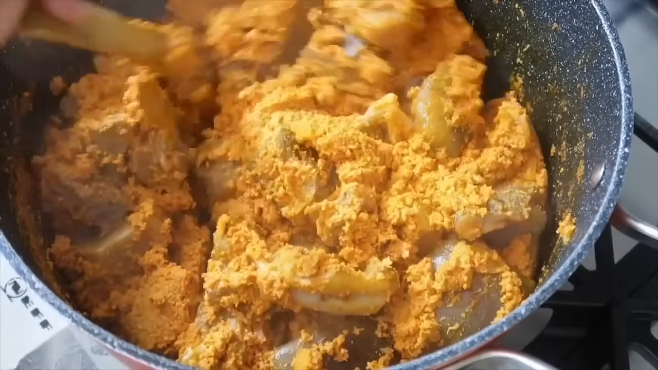 How to Make Traditional Egusi Soup - A Step-by-Step Recipe