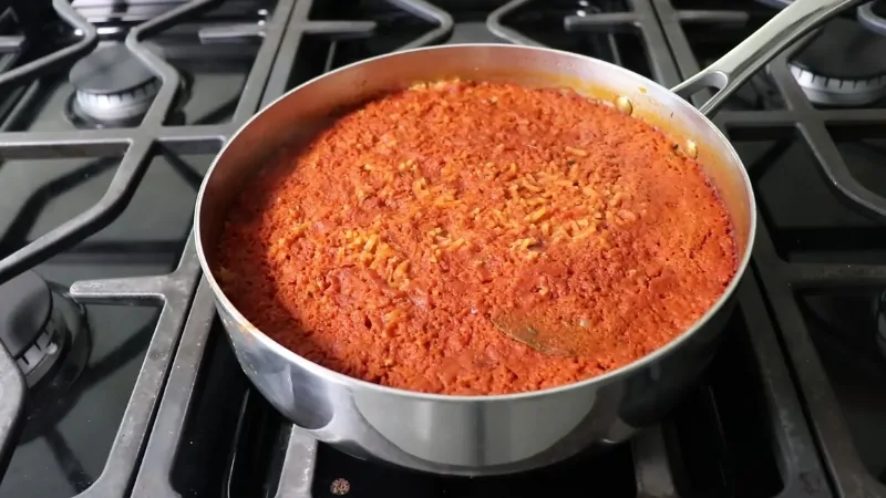 Traditional Jollof Rice Recipe - Flavorful and Simple - Cultures of ...