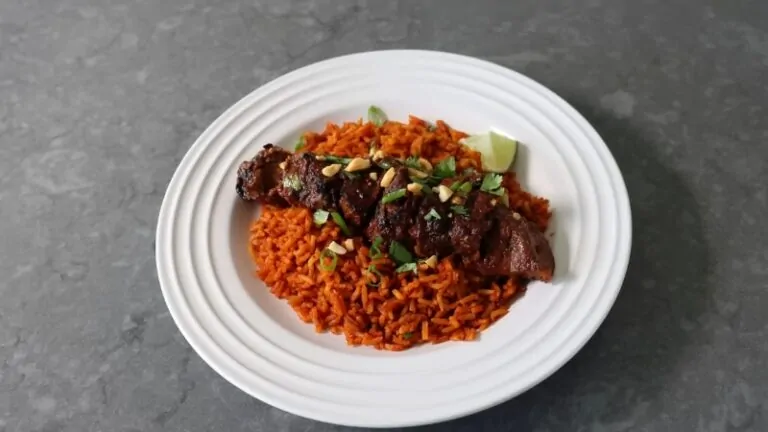 Traditional Jollof Rice Recipe - Flavorful and Simple - Cultures of ...