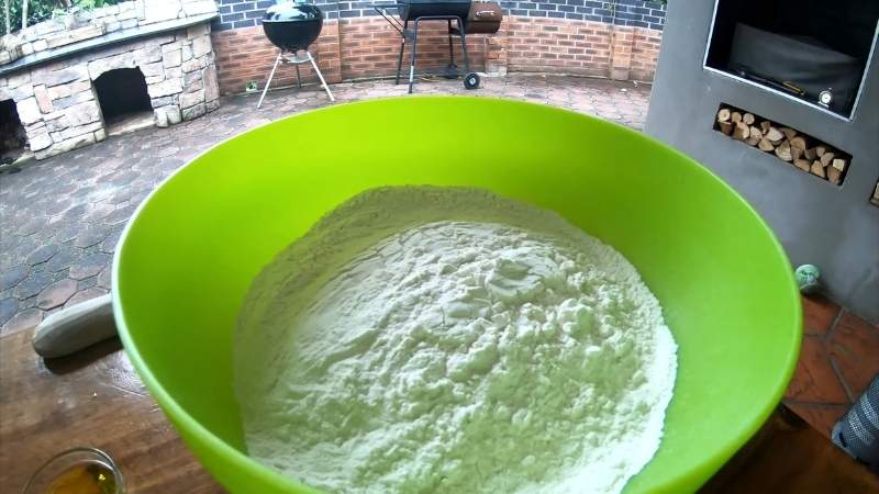 Vetkoek: Africa's Irresistible Fat Cake Recipe - Cultures of West Africa