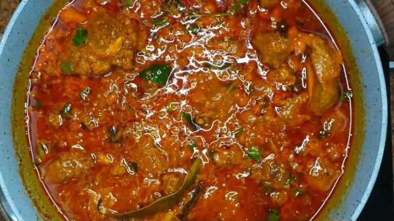 How to Make Authentic South African Bunny Chow at Home - Cultures of ...