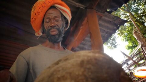 Meaning of Sharing a Calabash - Food as Communal Ritual in West Africa ...