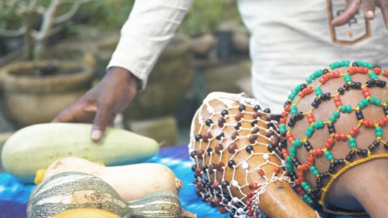 Meaning of Sharing a Calabash - Food as Communal Ritual in West Africa ...