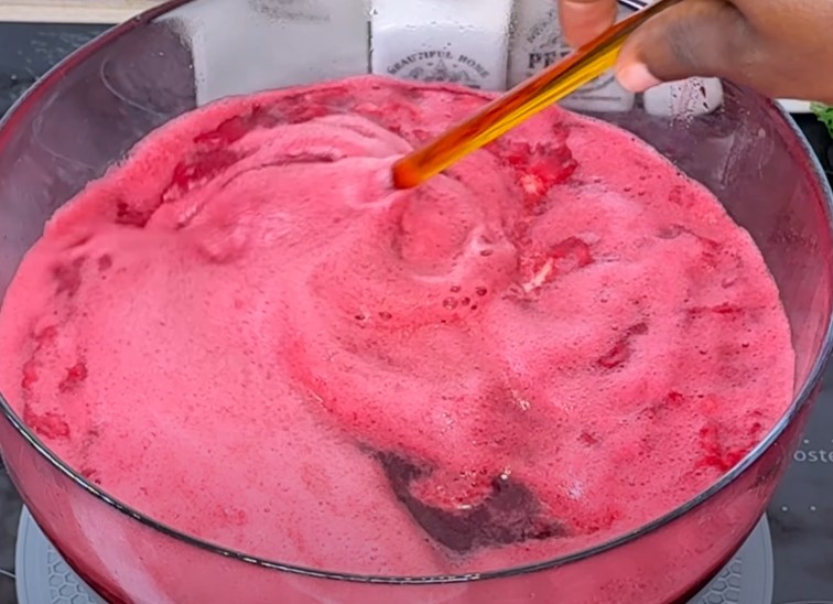 How to Make Wonjo With Hibiscus and Pineapple - Cultures of West Africa