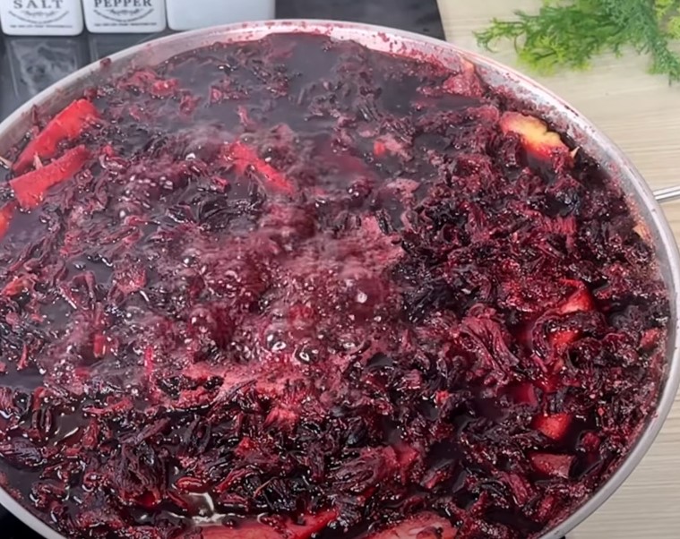 How to Make Wonjo With Hibiscus and Pineapple - Cultures of West Africa