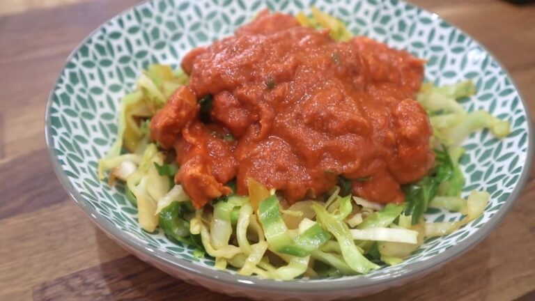 How to Make Moambe Chicken – Traditional Congolese Stew - Cultures of ...